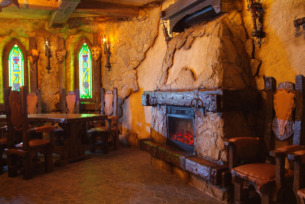 El diseño medieval crea un aspecto dramático