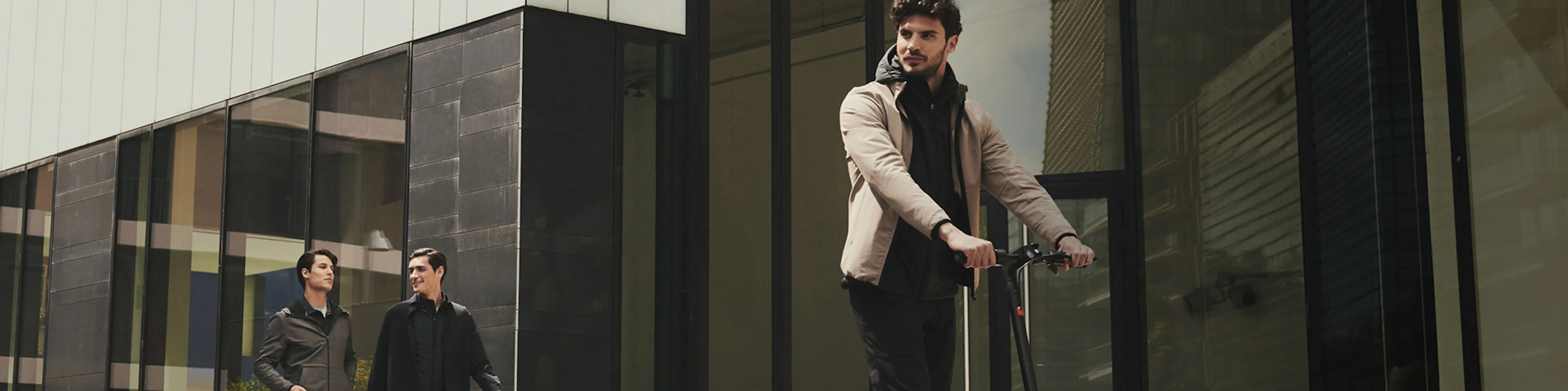 Boggi Milano | Abbigliamento, Scarpe e Accessori da Uomo